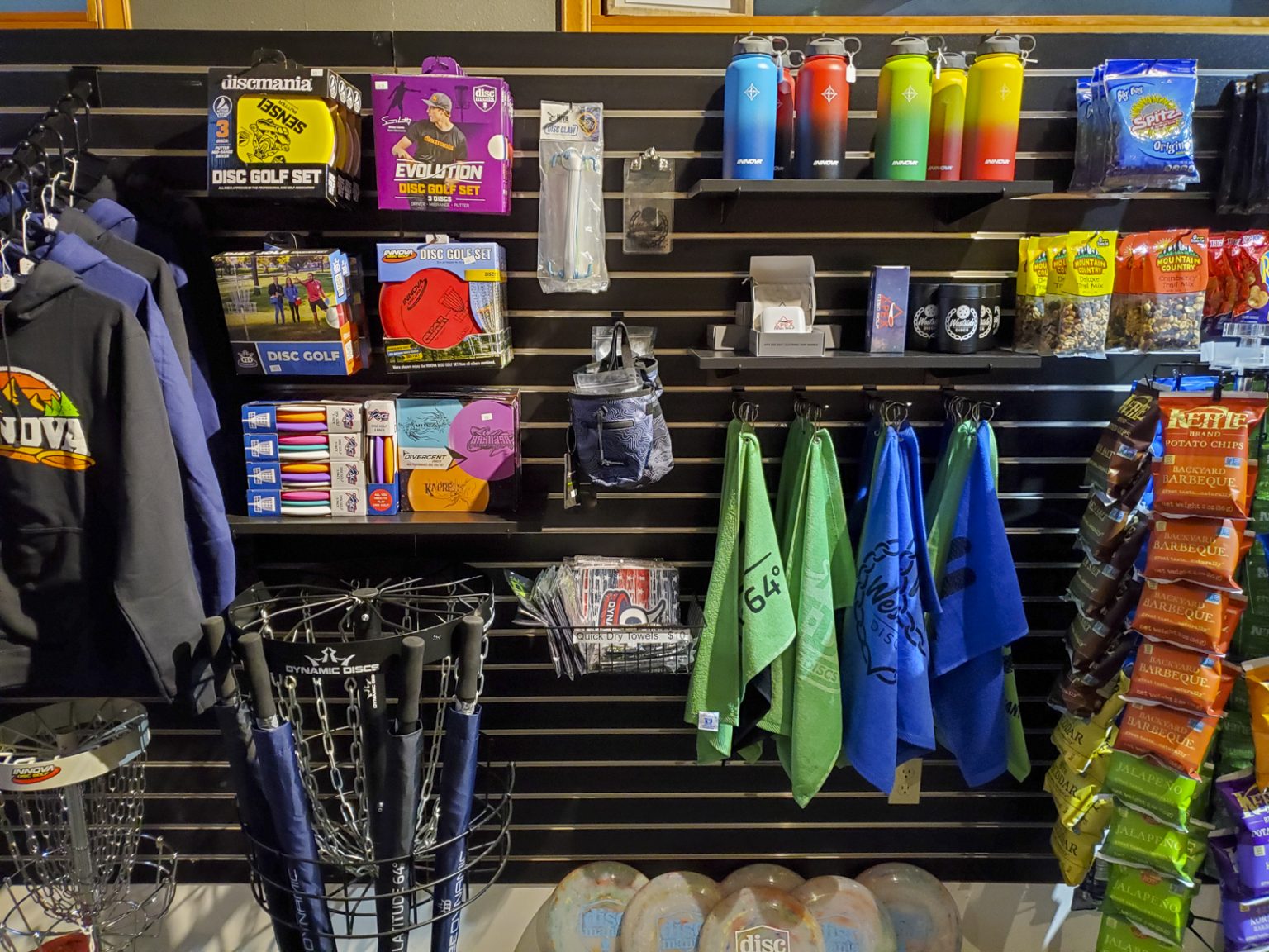 Kayak Point Pro Shop – Disc Golf Resort